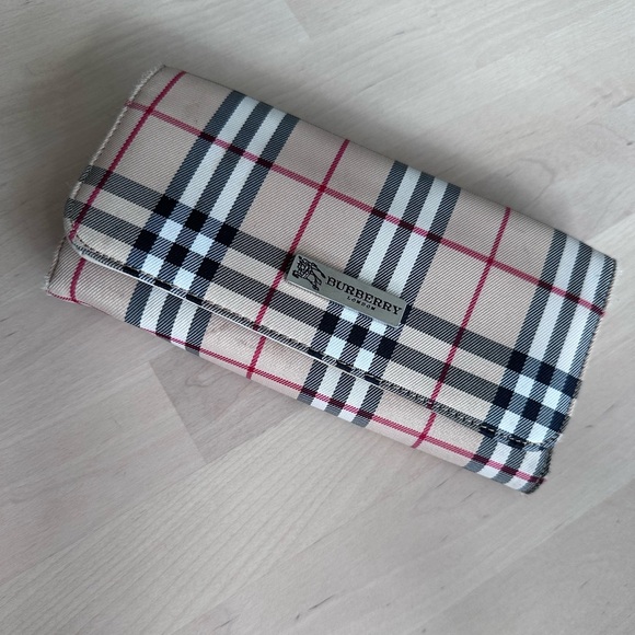 Burberry | Bags | Burberry Wallet | Poshmark